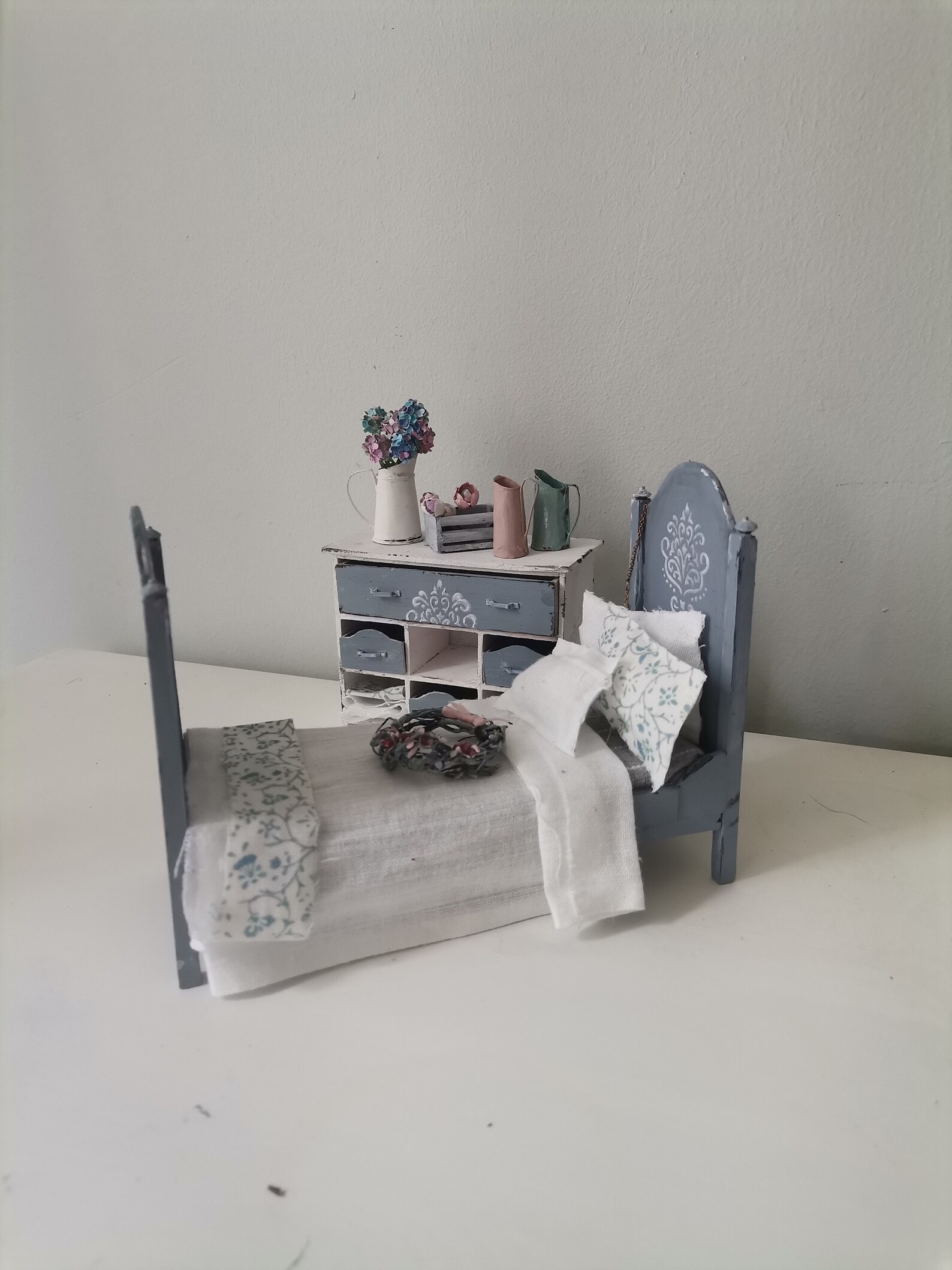 1/12 Scale Furniture Dollhouse Bedroom Miniature 1:12 - Etsy