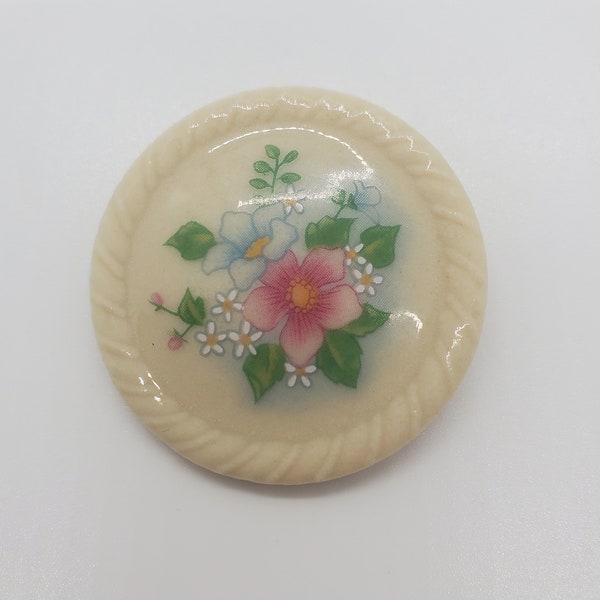 Avon Brooch - Etsy