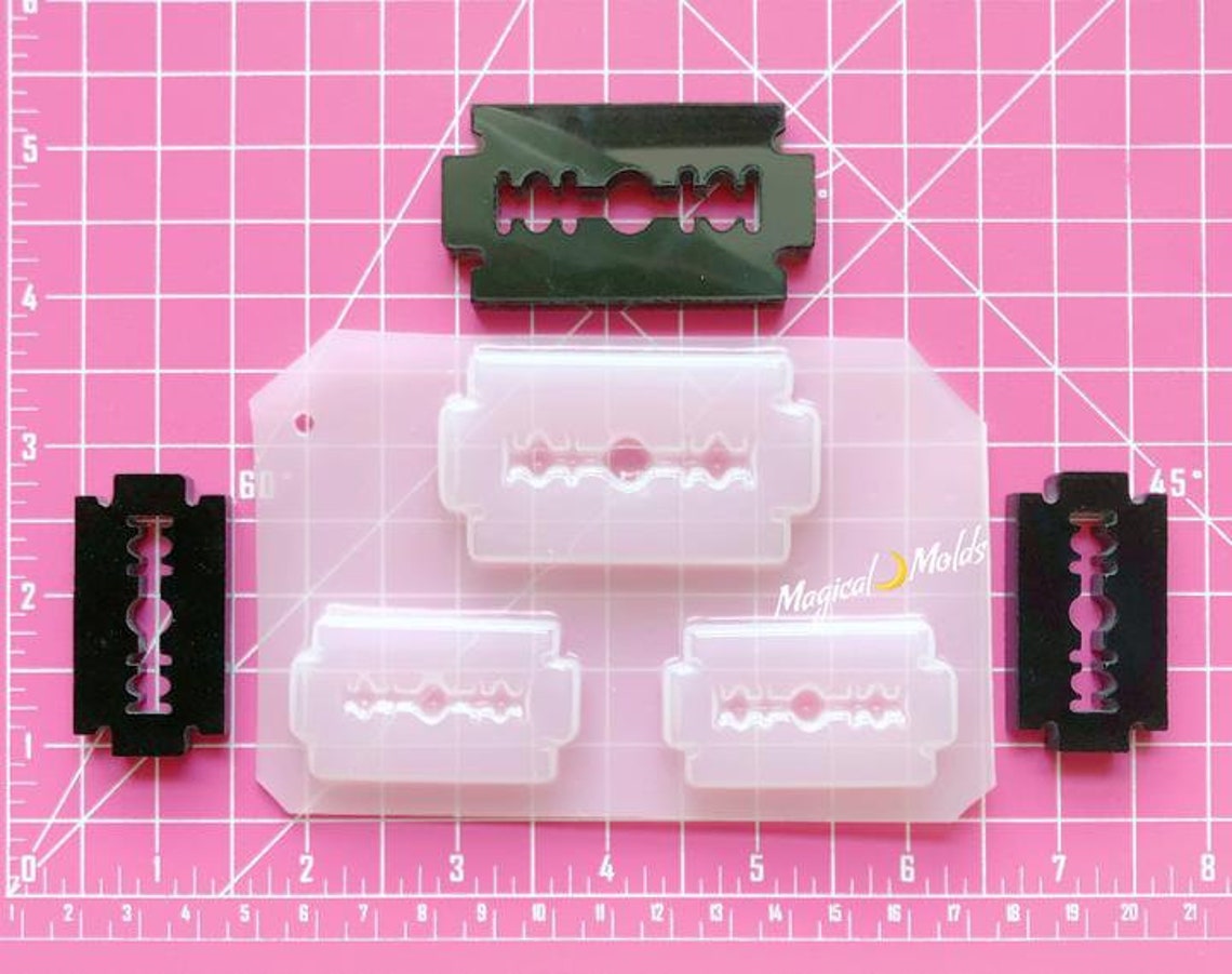 Creepy Razors Flexible Plastic Resin Chocolate Mold Set ~ 3 Pc - Etsy