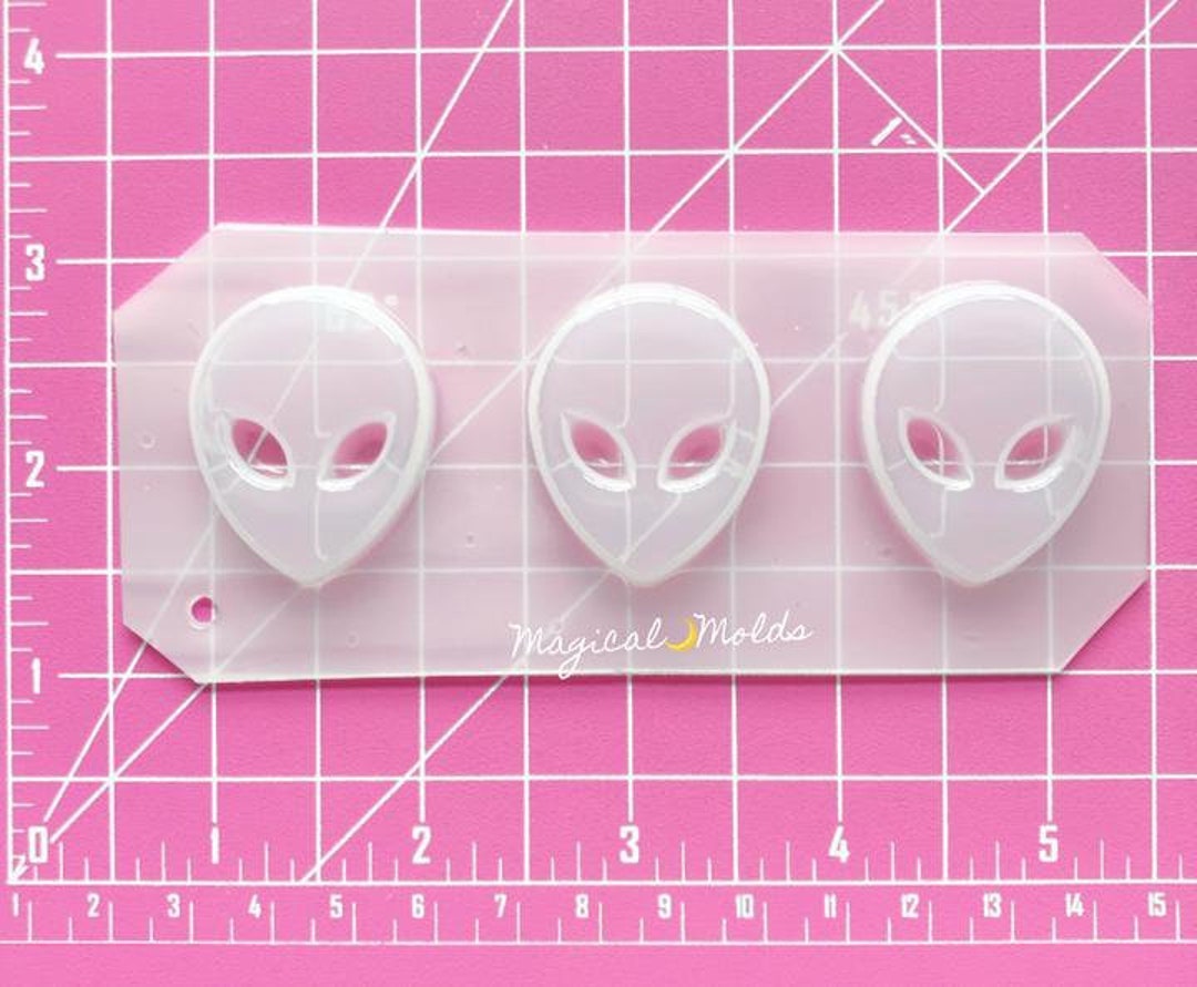 Mini 3 Aliens Set Flexible Plastic Resin Chocolate Mold ~ 3 Pc - Etsy