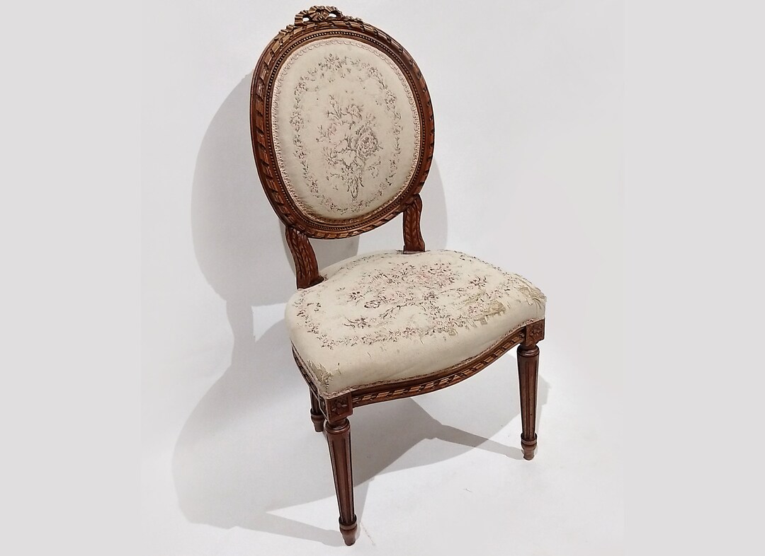 1800s Antique Old Chair Rococo Chaise De Style Rococo Balloon Back ...