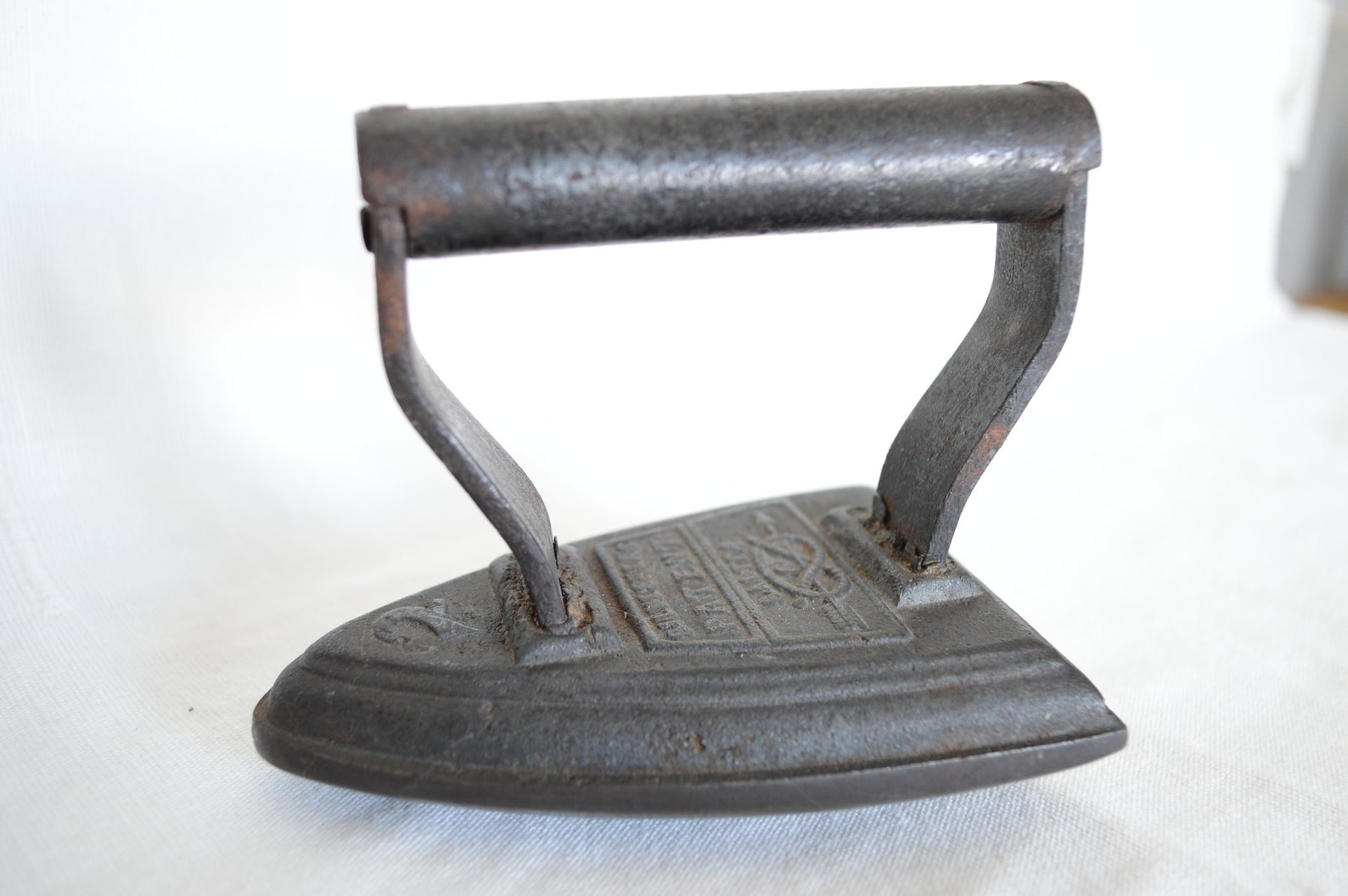 Unusual Small Sad Iron With Rounded Bottom | Silvester Patent Salter S ...
