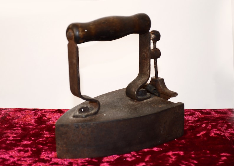 Antique Sad Iron 16cm Laundry Room Decor Cast Iron Ironing Pressing ...