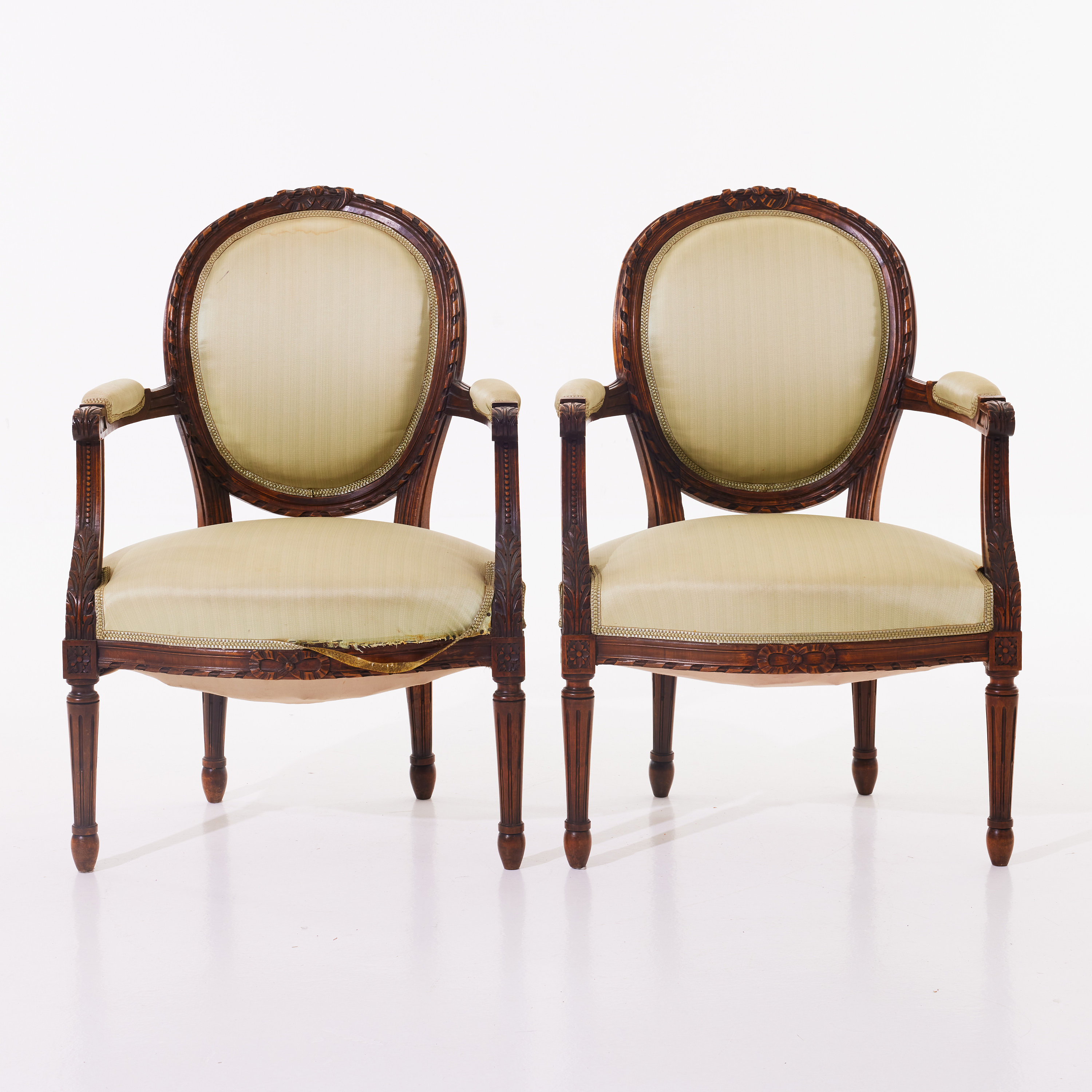 Antique Rococo French Louis XV Carved Rococo Armchair, 1800-1900s ...