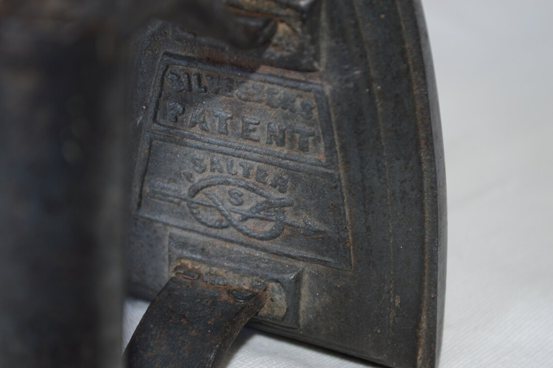 Unusual Small Sad Iron With Rounded Bottom | Silvester Patent Salter S ...