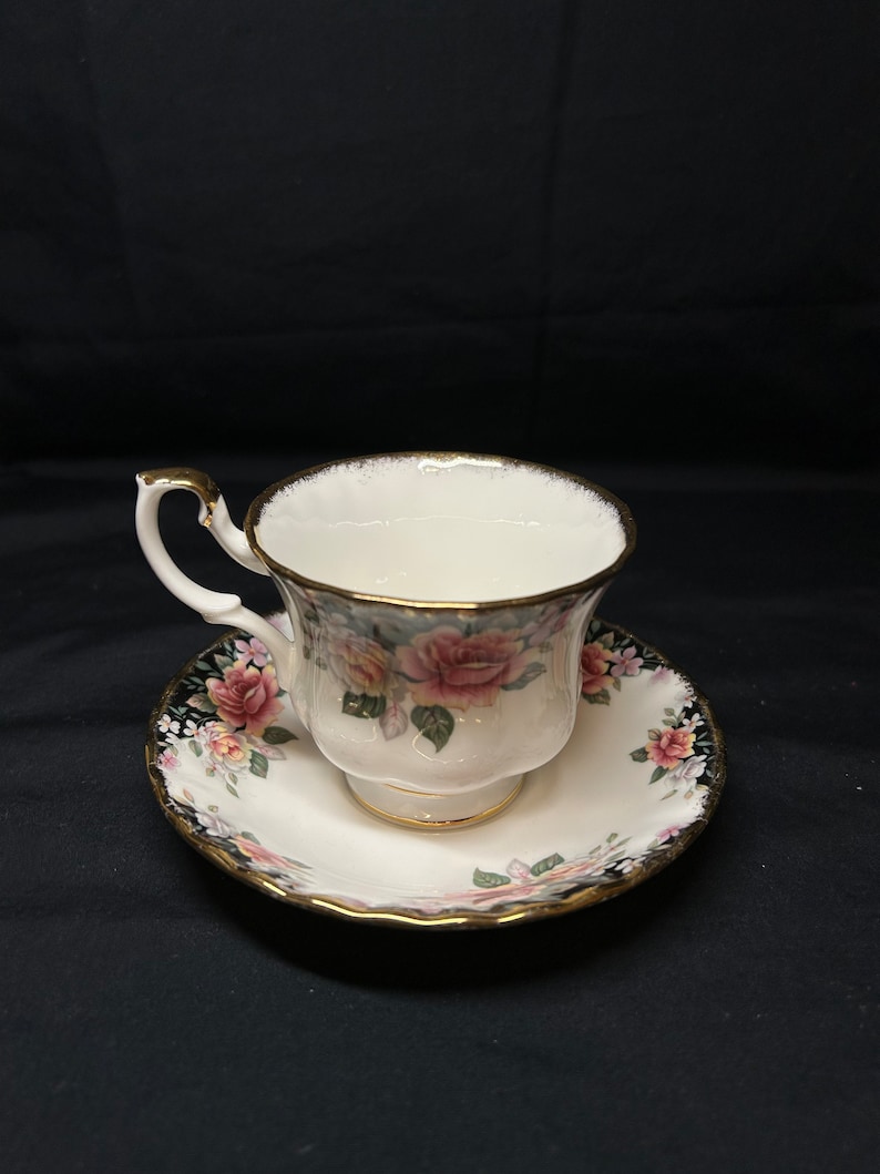 Royal Albert “concerto” ( Super Rare ) - Etsy