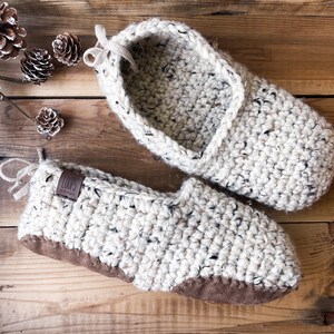 Adult CABIN SLIPPERS Crochet Pattern, Cabin Slippers, Adult Slippers ...