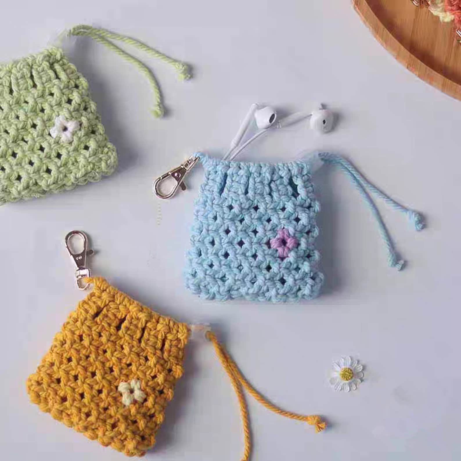 Beginner Level Macrame Pattern for Earphone Bag - Coin Purse Macrame ...