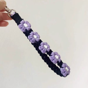 BEGINNER LEVEL / Macrame Tutorial / Learn Macrame / Macrame Phone Strap / Macrame Keychain / Diy ...