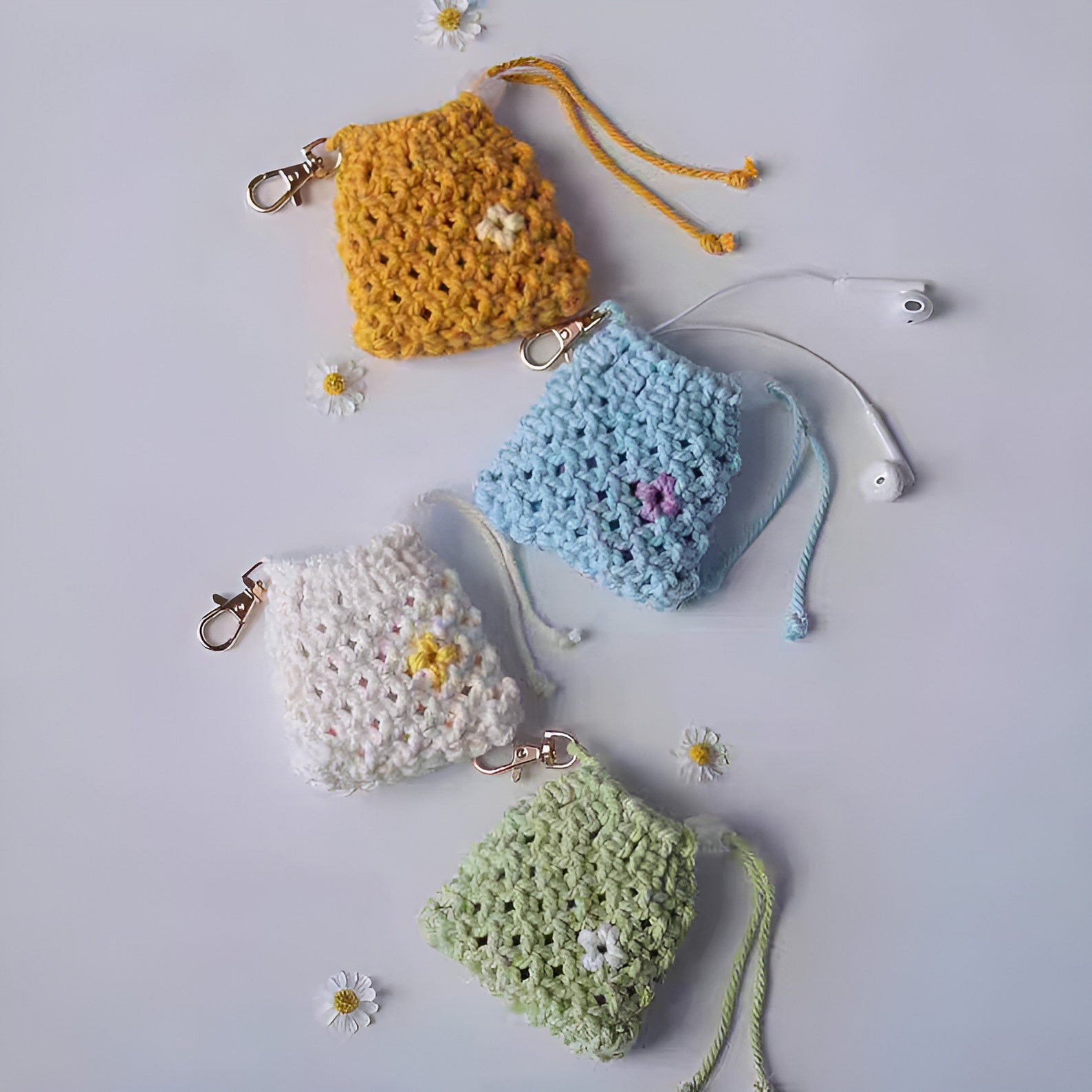 Beginner Level Macrame Pattern for Earphone Bag - Coin Purse Macrame ...