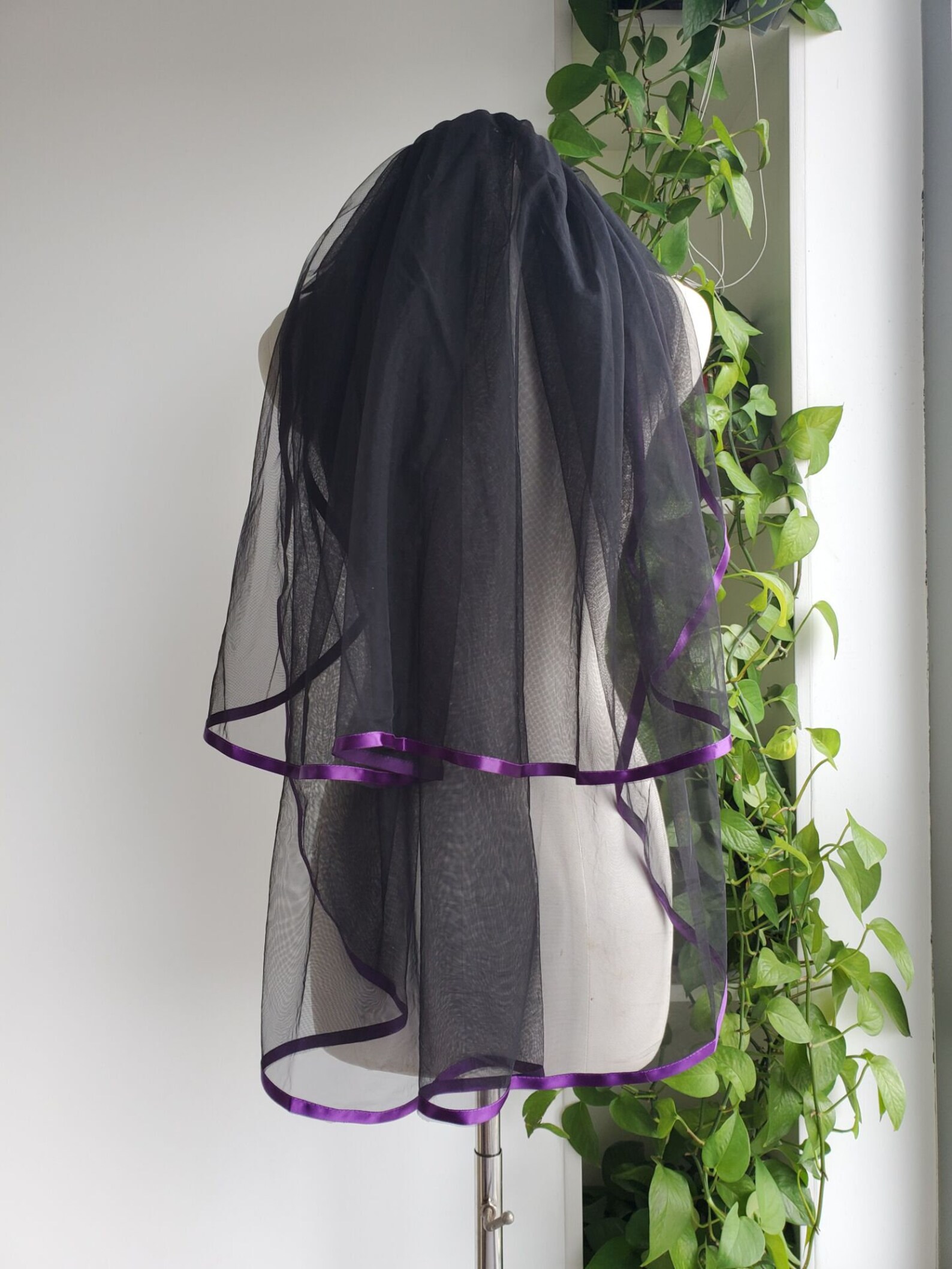 Two-layer Purple Ribbon Bridal Veil Fingertip Length Bride Veils ...