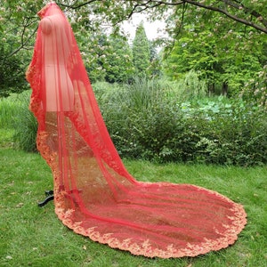 Red Sequins Lace Veil /bridal Wedding Veil /gold Lace Trim Veil ...