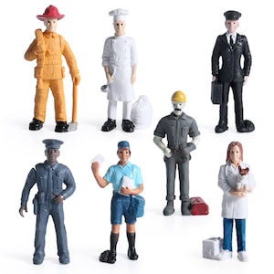 Miniature 1:32 Gauge 1 Scale Hand Painted Plastic People Figures ...