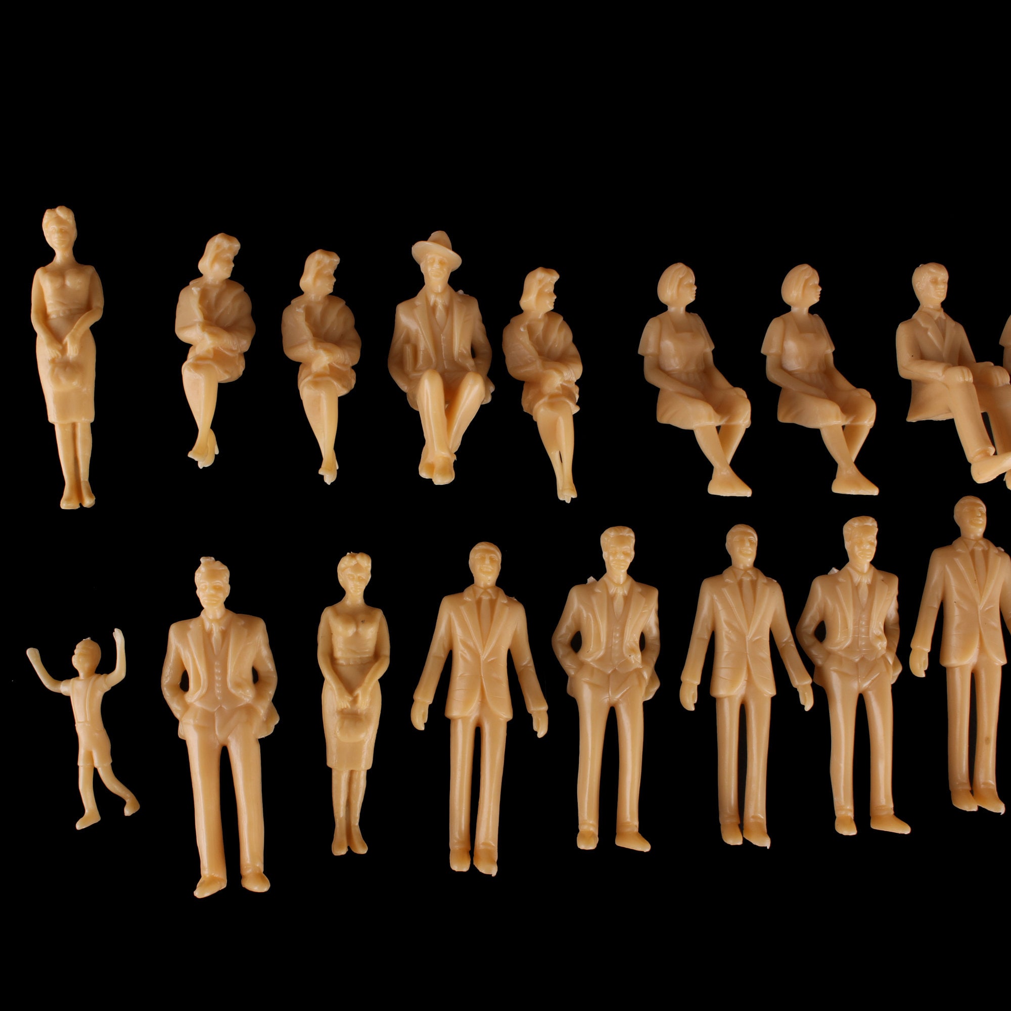 Miniature 1:32 Gauge 1 Scale Unpainted Skin Color Plastic Sitting ...