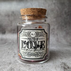 D&D Love Potion Dice Philter of Love Pink Dice Dnd Dice Gift Potion ...