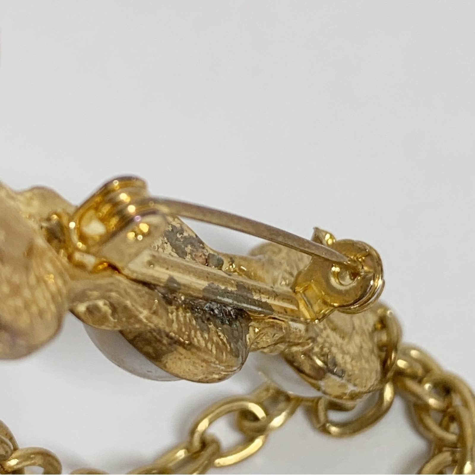 Vintage Pearl and Festooned Gold Chain Bar Brooch Pin - Etsy