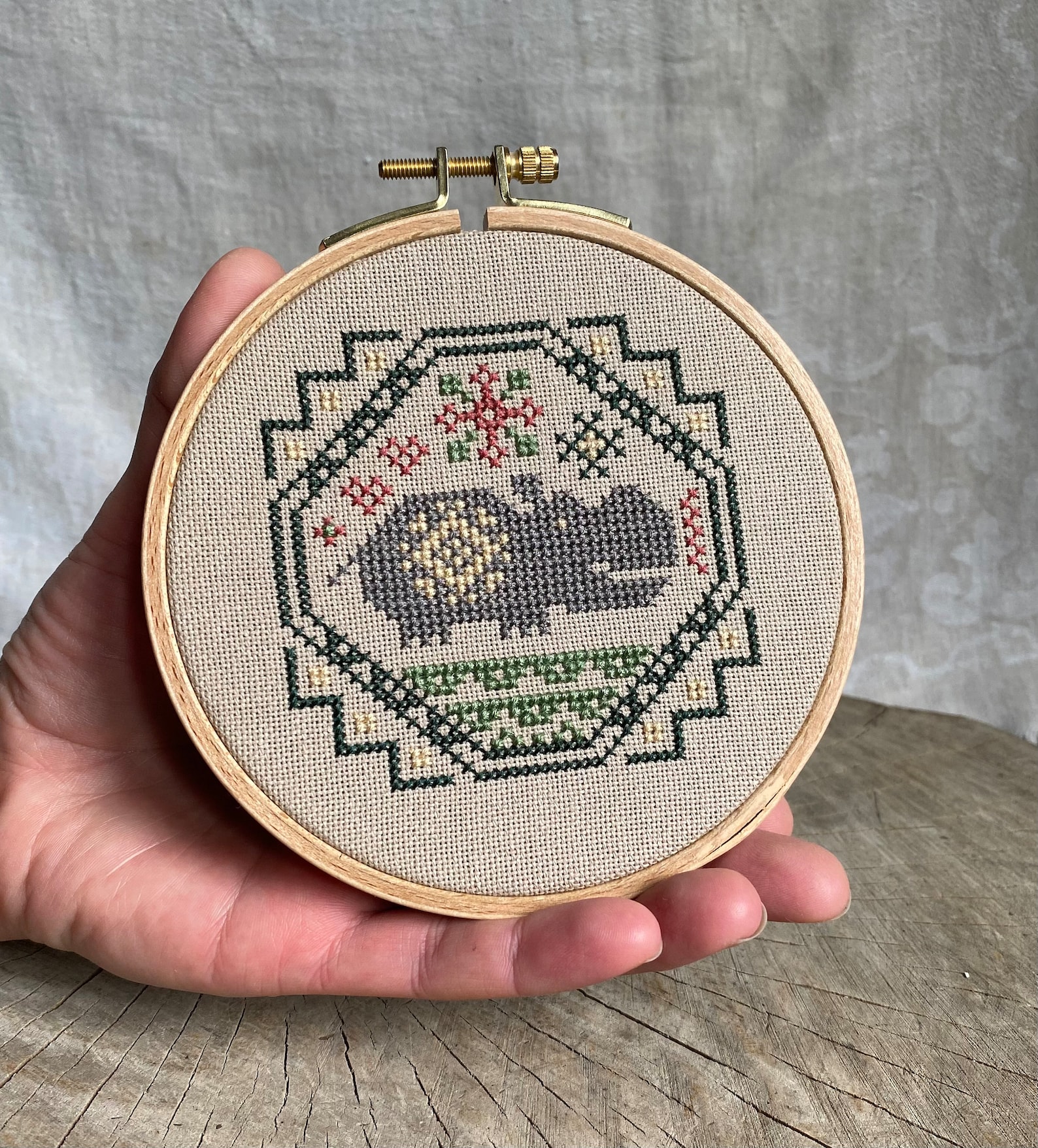 Little Hippo Cross Stitch Pattern, X Stitch Chart, Tiny Quaker Xstitch ...