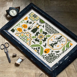 Halloween Mini Quaker Sampler Cross Stitch Pattern, X Stitch Chart ...