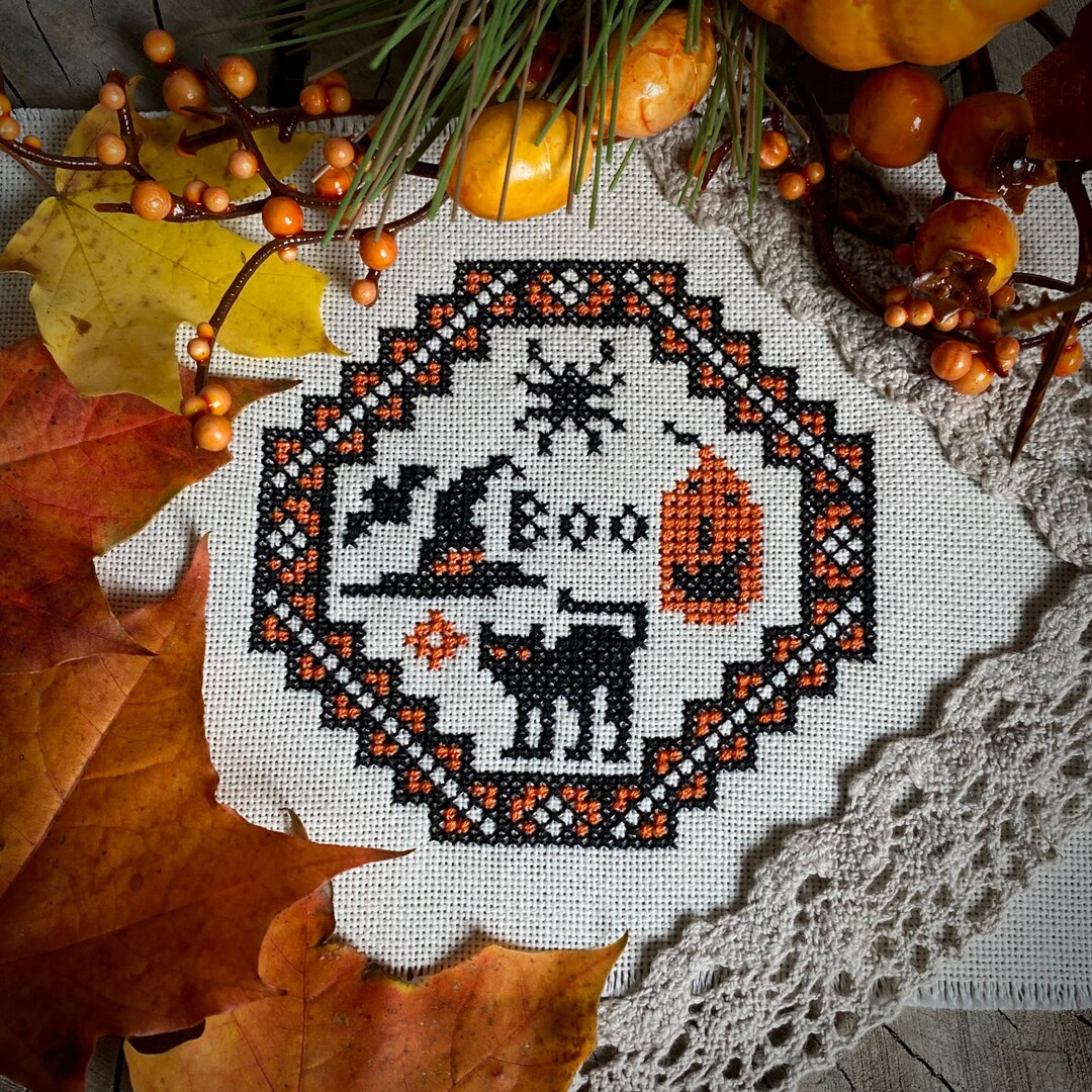 Halloween Tiny Quaker Sampler Cross Stitch Pattern, X Stitch Chart ...