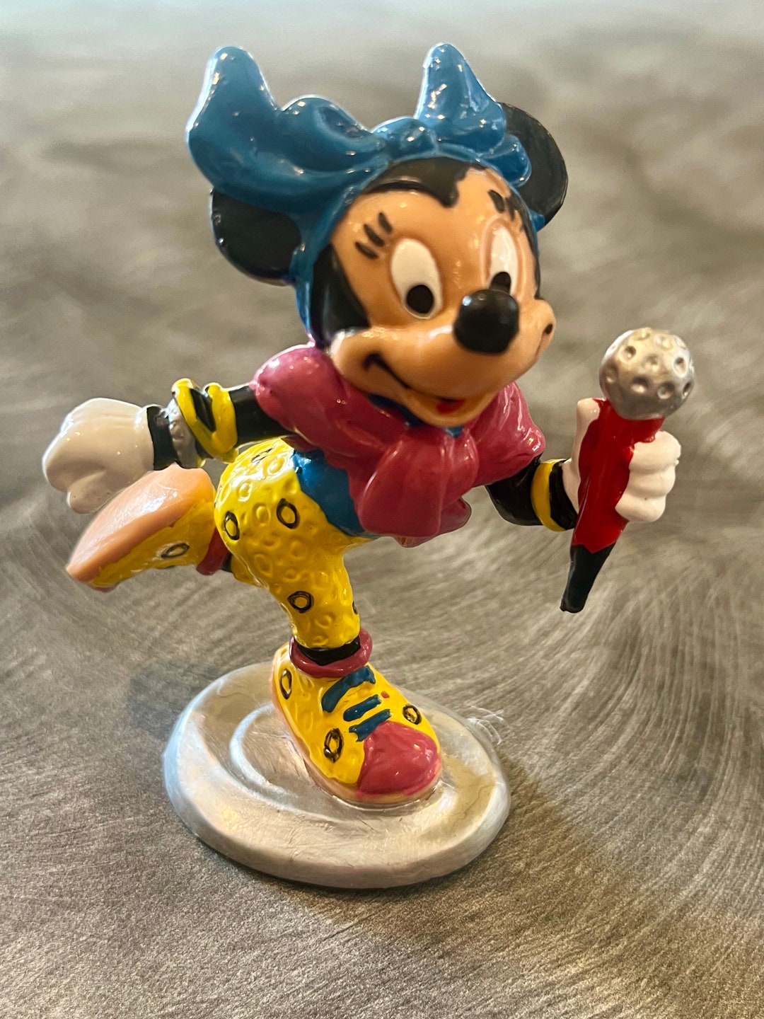 Disney Singing Mini Mouse Figure - Etsy