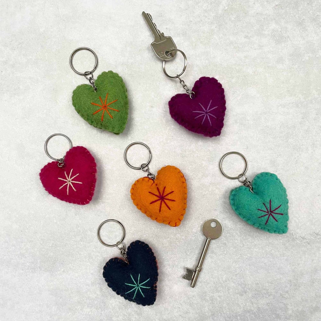 Felt Heart Keyring: Handmade Merino Wool Keychain - Etsy