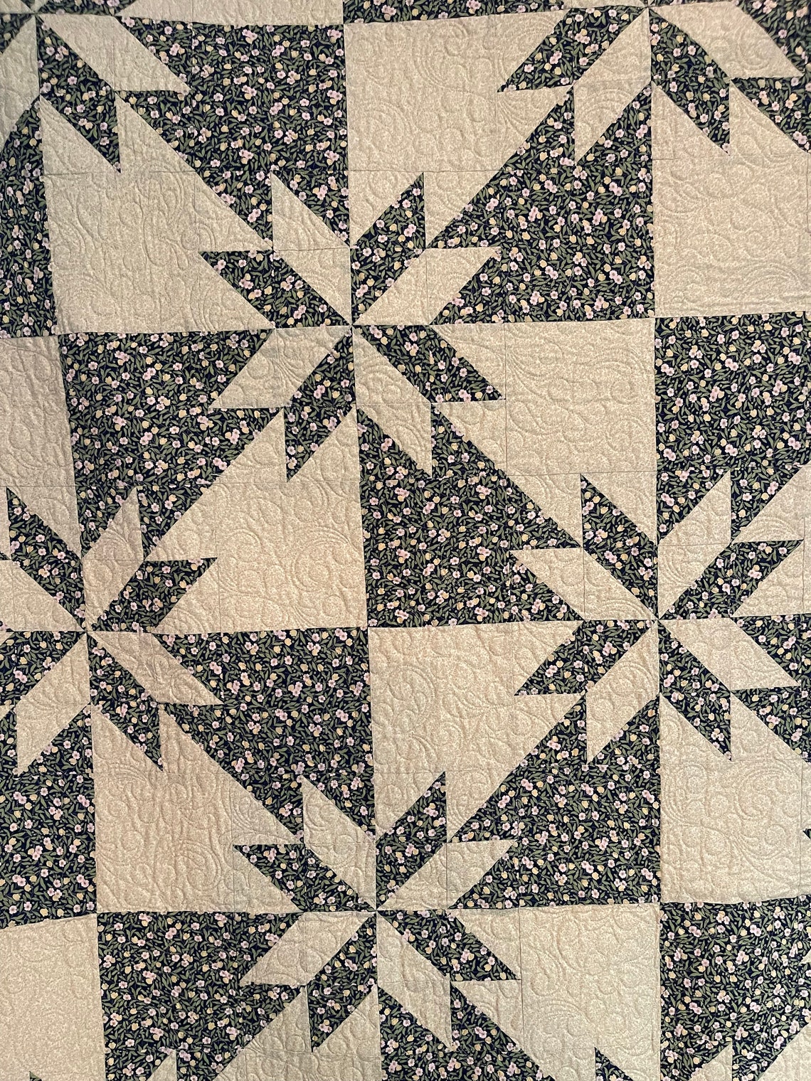 Hunter Star Quilt - Etsy