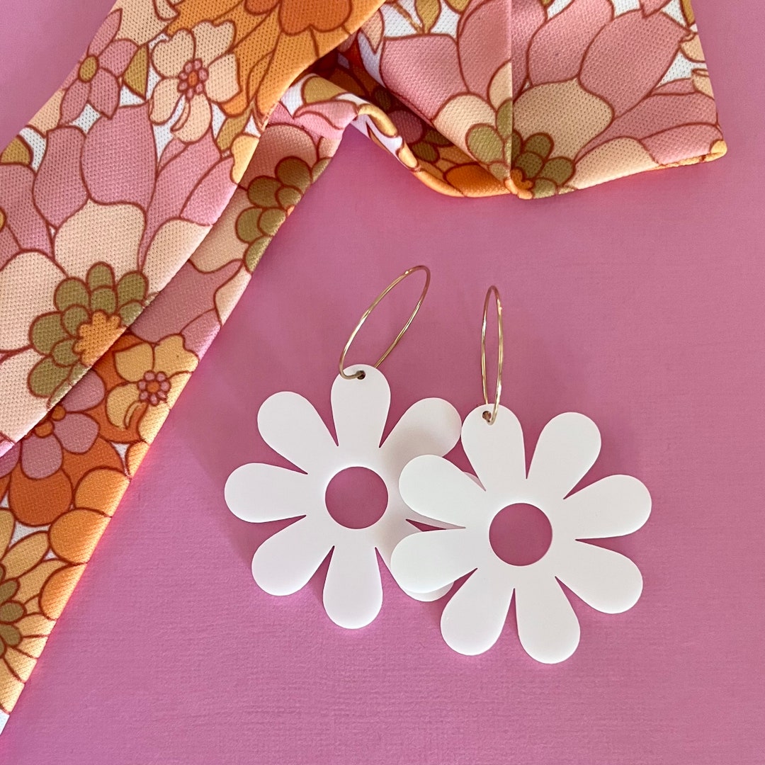 Large Oversized Retro 60s 70s Daisy Flower White Acrylic Hoop - Etsy