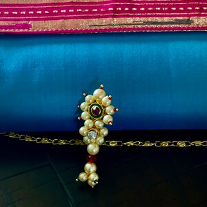 Traditional Maharashtrian Nath Saree Pin in Pearls and Gold Mani - Etsy