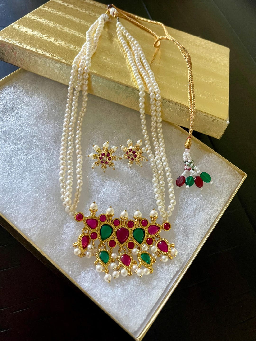 Maharashtrian Multicolor Stone With Pearls Tanmani Haar/necklace Set ...