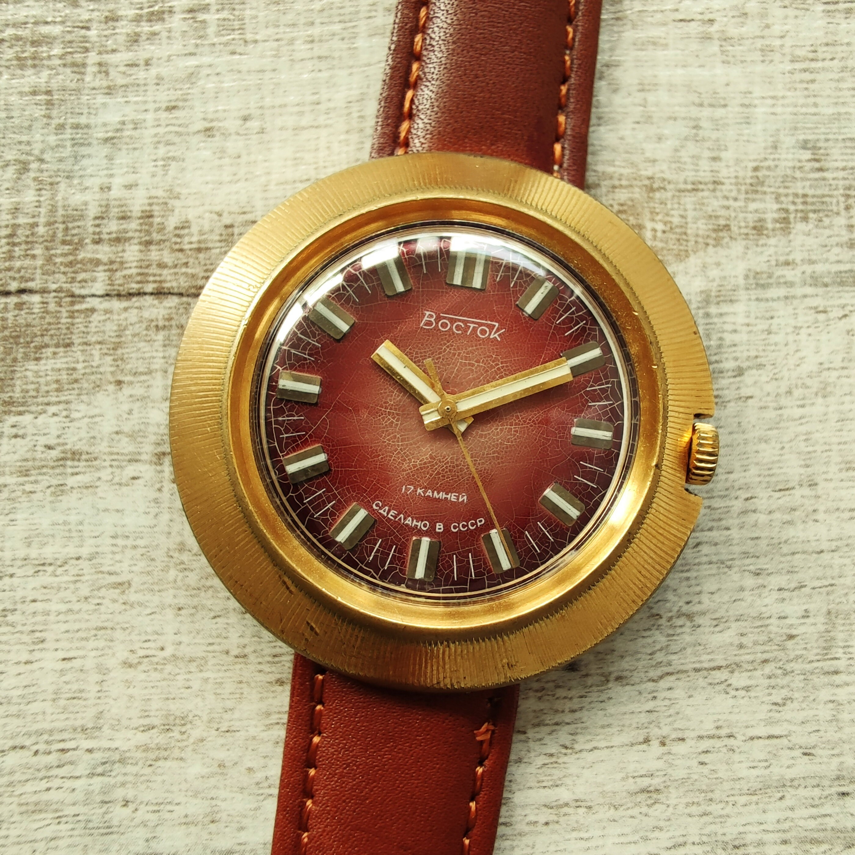 Wostok 17 Jewels Gold Plated USSR Vostok Wristwatch Cal. 2414A SU ...