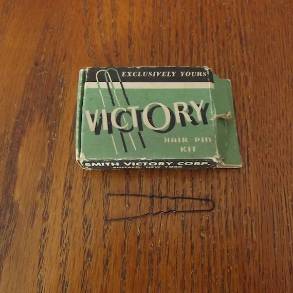 Victory Hair Pin Kit, WWII era, Vintage 1940's - Gem