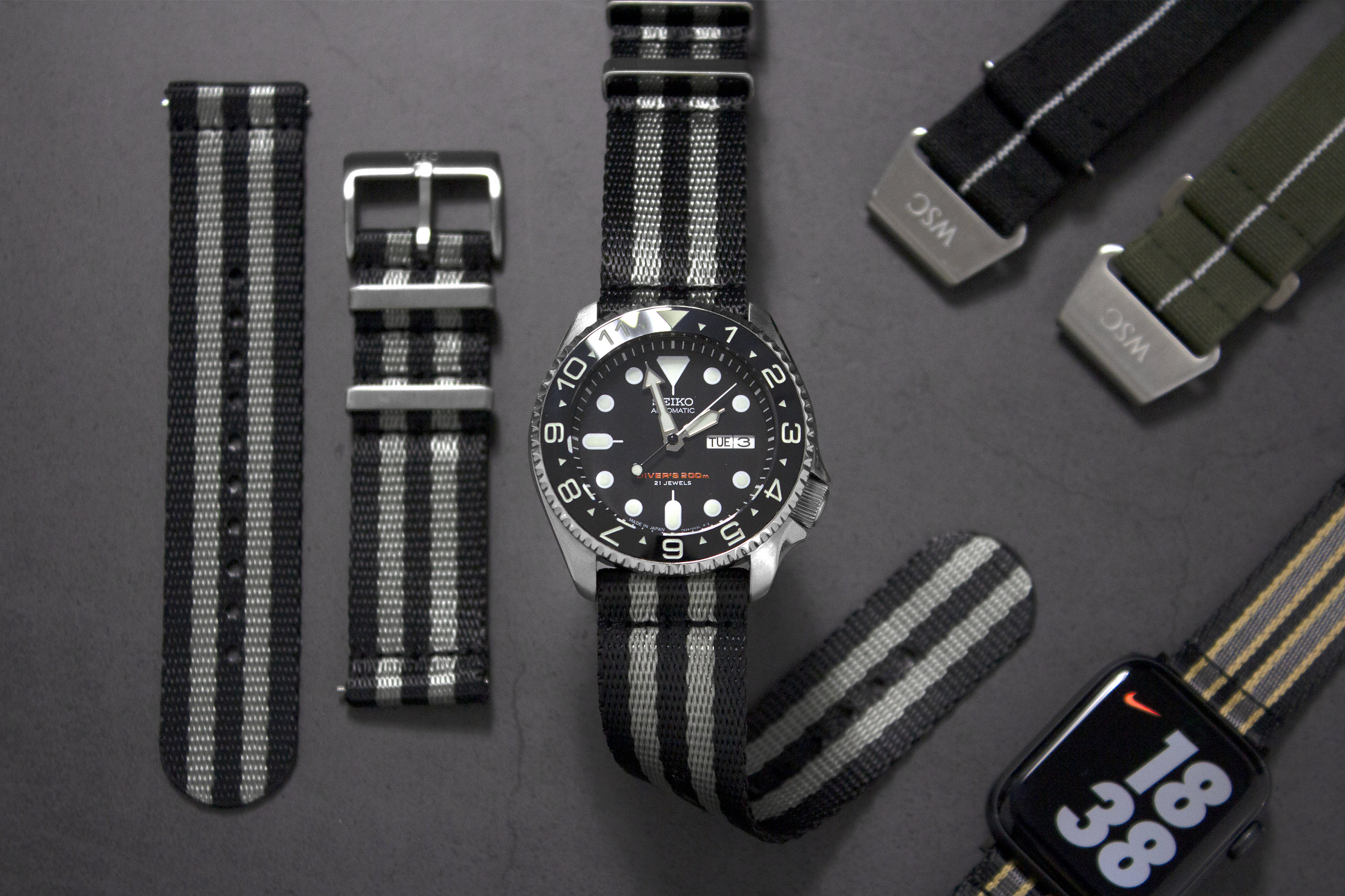 Bond Spectre Light Two-piece Watch Strap, Quick Release Spring Bars ...