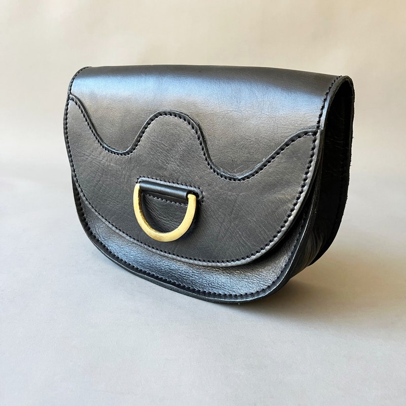 Handcrafted Purse - Etsy