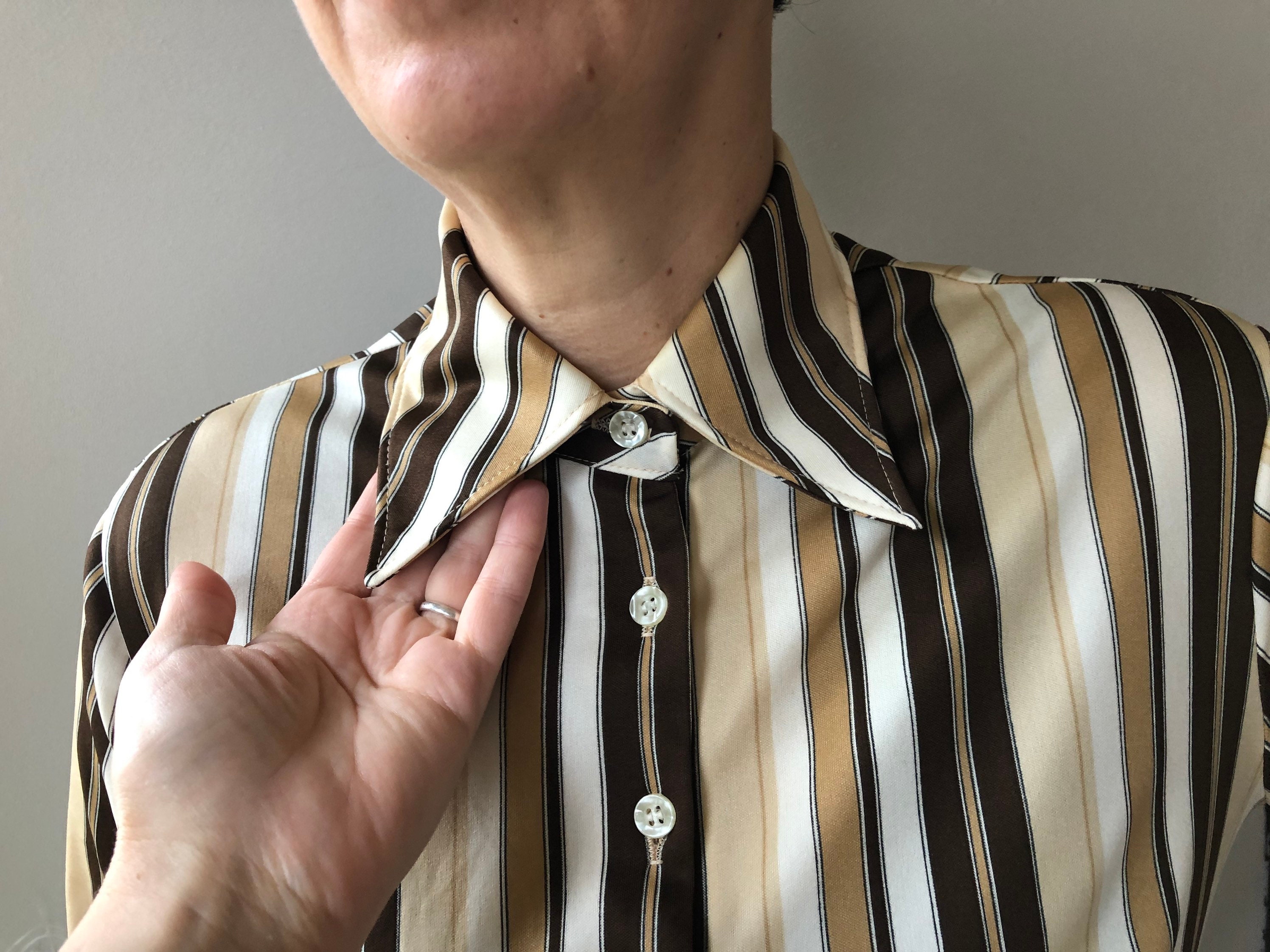 Vintage 60s 70s Dagger Collar Shirt. Ivory and Shades of - Etsy