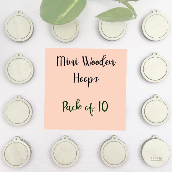 PACK OF 10 Mini Wooden Embroidery Hoops Mini Round Wooden - Etsy