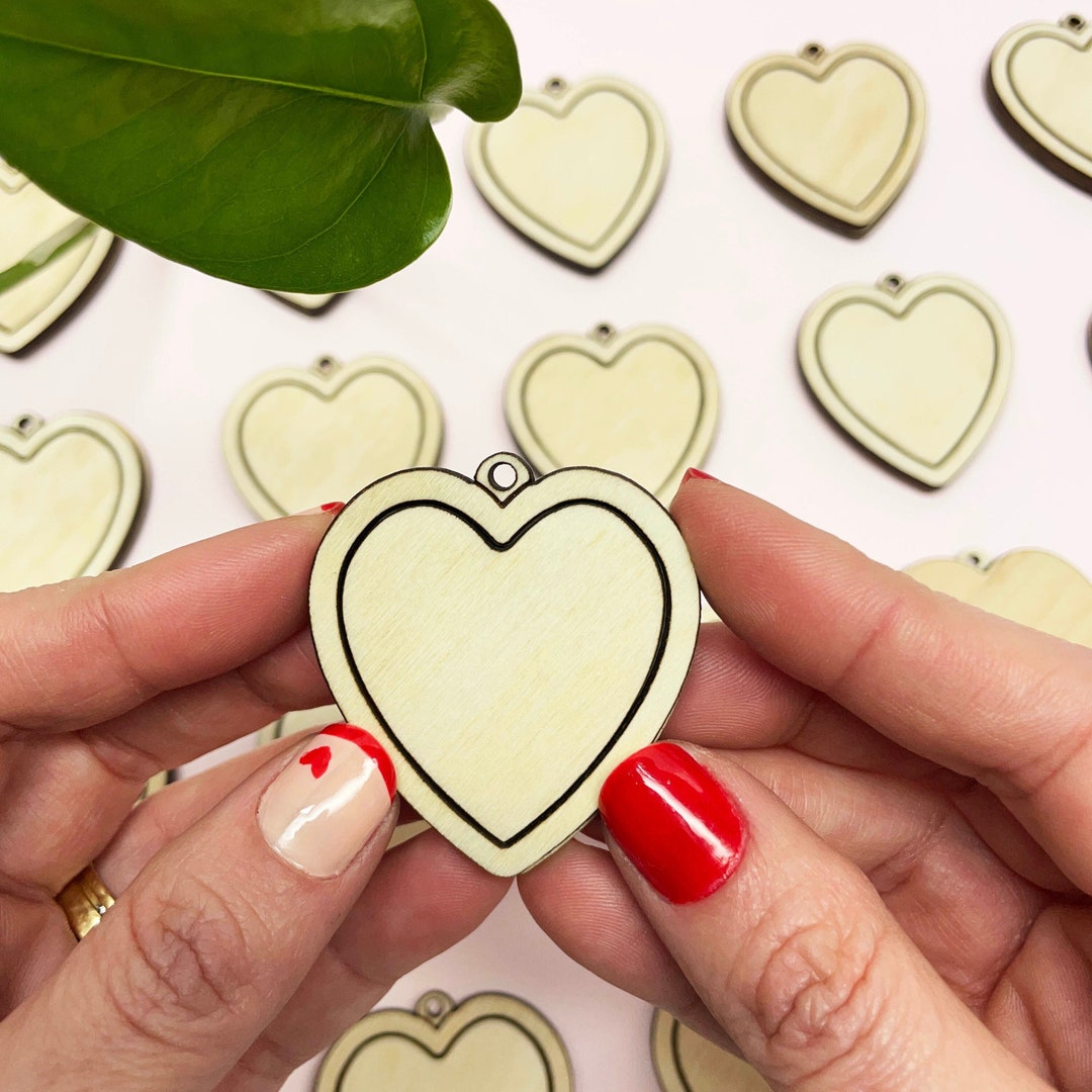 Heart Mini Hoop, Wood Mini Frame for Embroidery, DIY Mini Embroidery ...