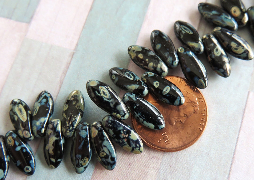 Jet Black Opaque Glass With Full Picasso Coating, Czech Dagger 12 Mm by ...