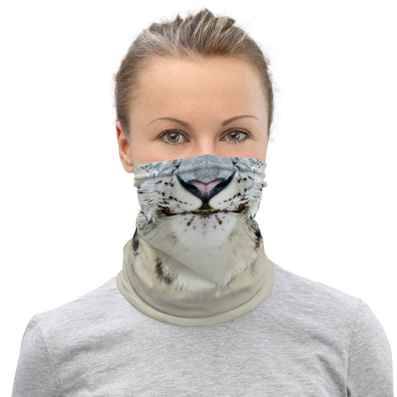 Snow Leopard Face Mask, Washable and Reusable Neck Gaiter, Funny White ...