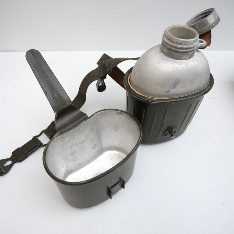 Great Older German Army Cantines, Still Usable Made and Used in the 60 ...