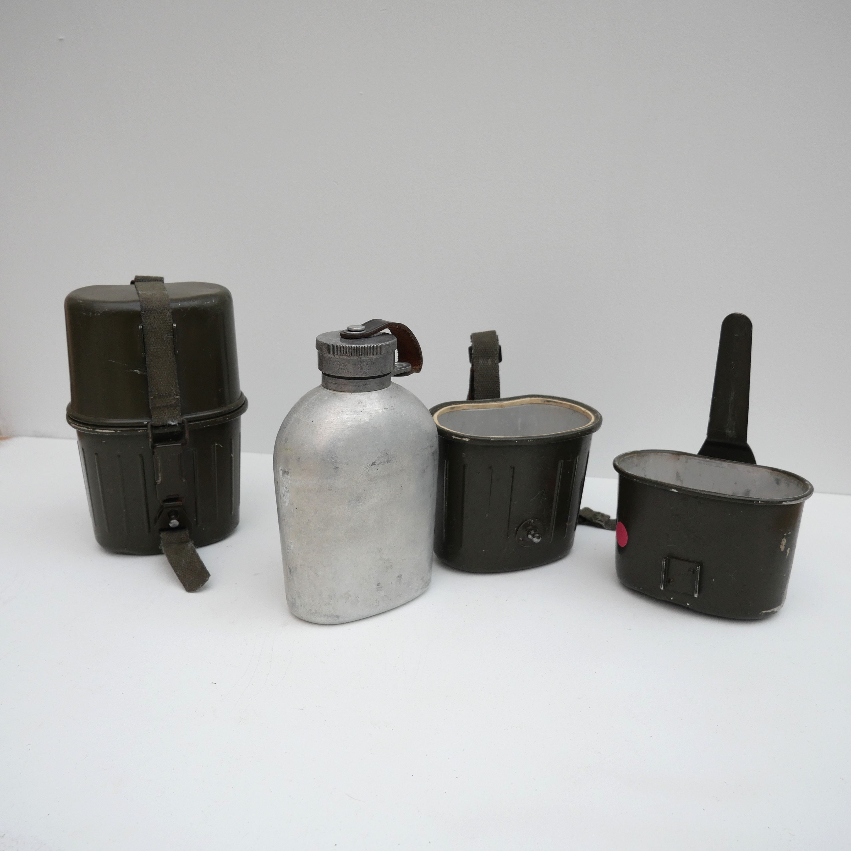 Great Older German Army Cantines, Still Usable Made and Used in the 60 ...