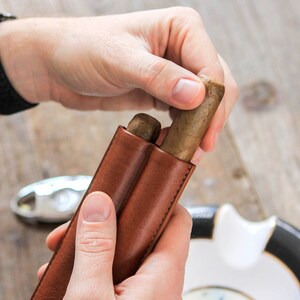 Two Cigar Travel Vegan Leather Case in Chestnut Brown by Case Elegance ...