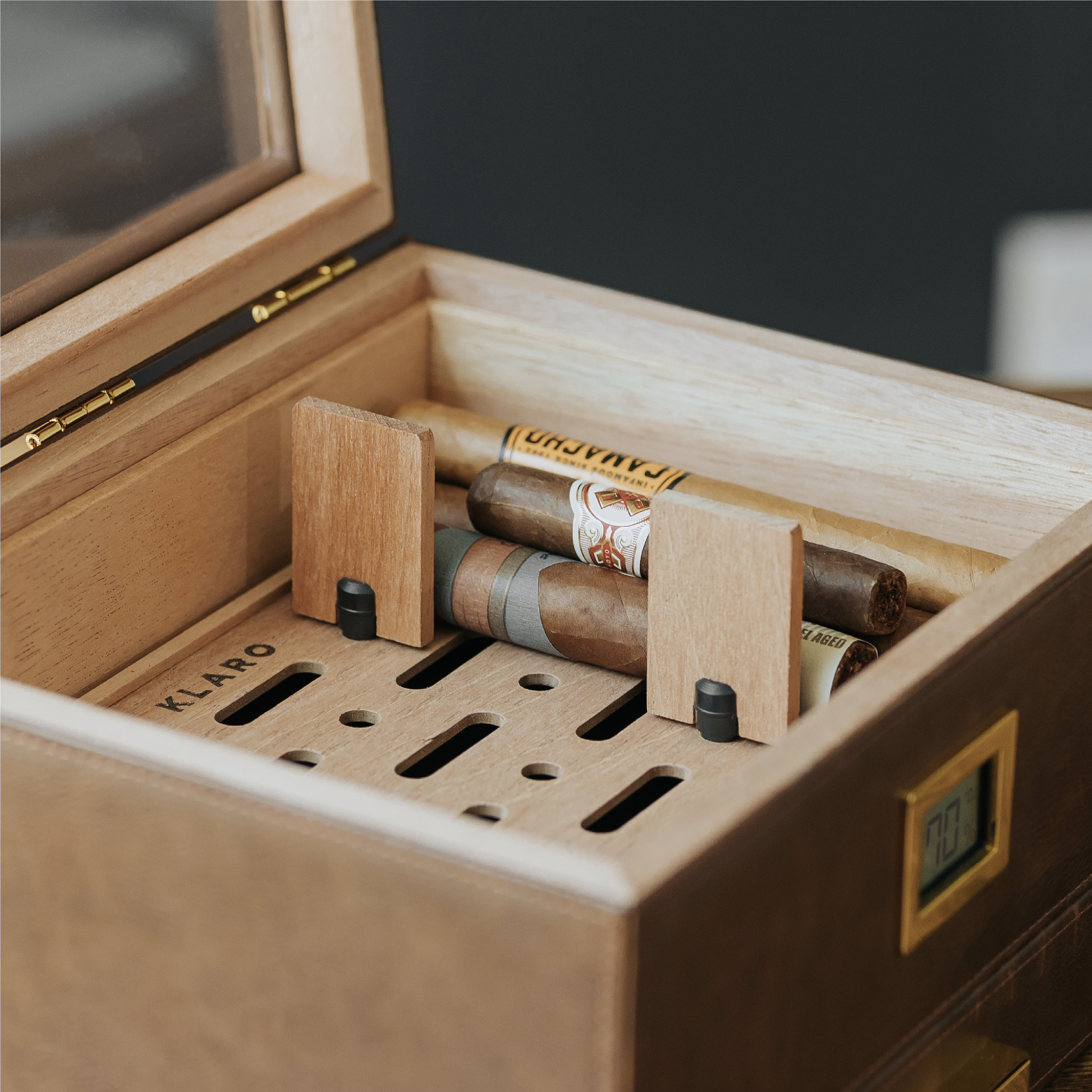 Belmont Glass Top Humidor Vegan Leather Front Digital - Etsy