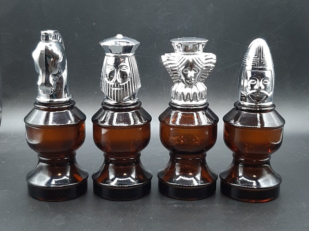 Vintage Avon Chess Pieces the King Queen-tai Winds the Bishop Knight 3 ...