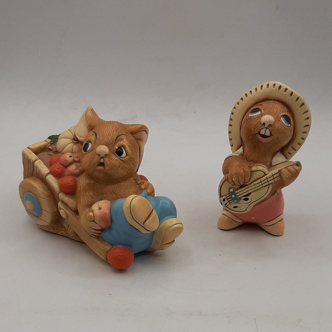 Pendelfin Rabbit Figurine Barrow Boy and Rocky Rabbit Hand Painted ...