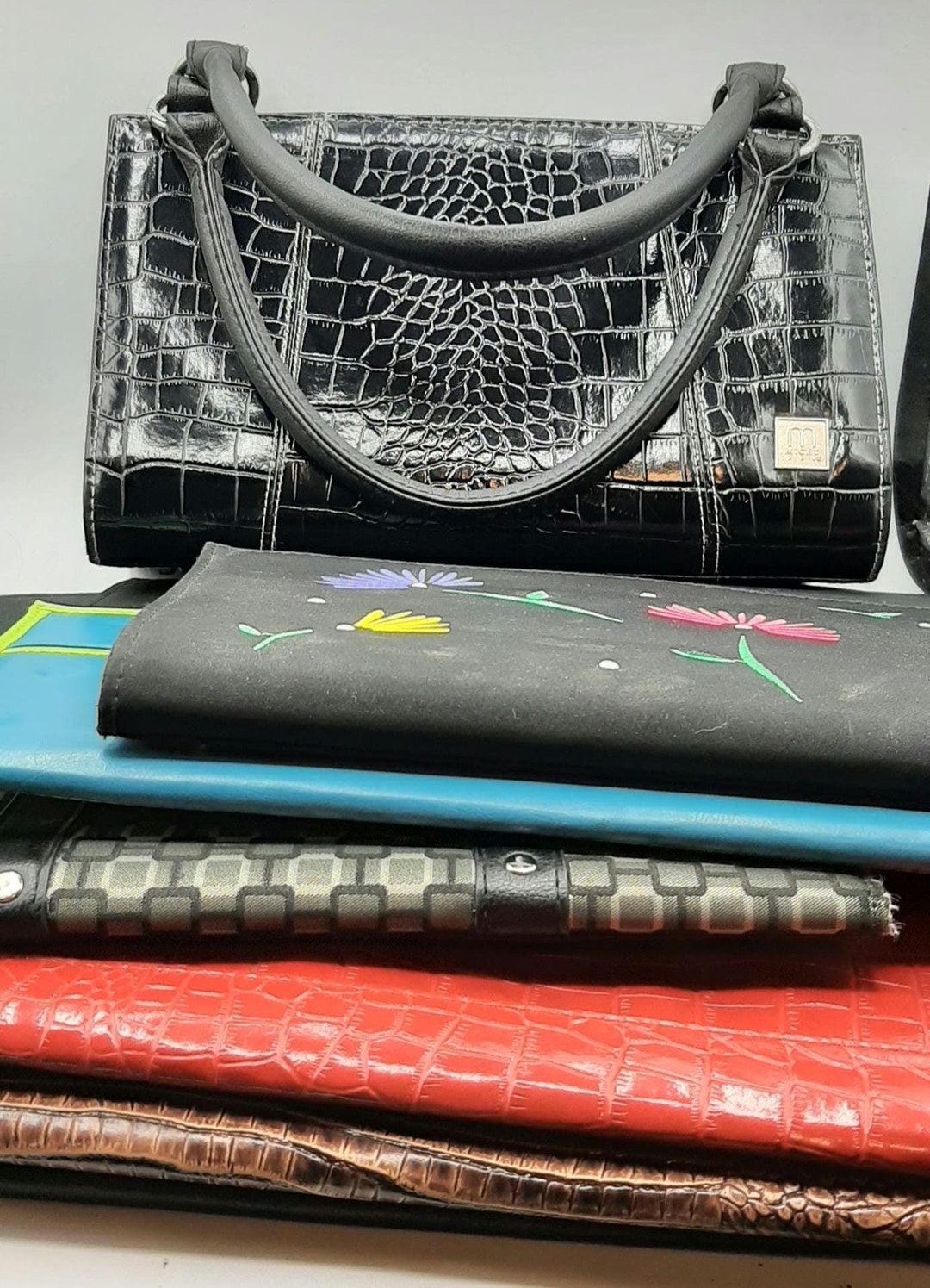 Miche Classic Black Base Bag W 16 Handles & 7 Cover Lots Red Brown Blue ...