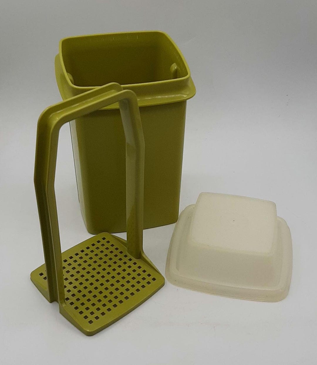 Tupperware Pickle Keeper 1330 Avocado Green Lid Vintage 3pc Storage ...