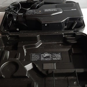 Vintage Sear Roebucks VHS Movie Recorder Model 30601 With Case Battery ...