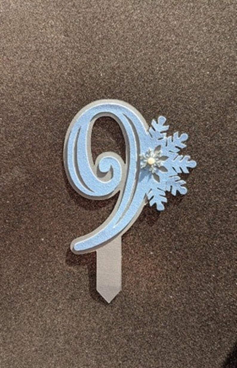 Snowflake Number SVG Christmas SVG Winter Wonderland Number - Etsy