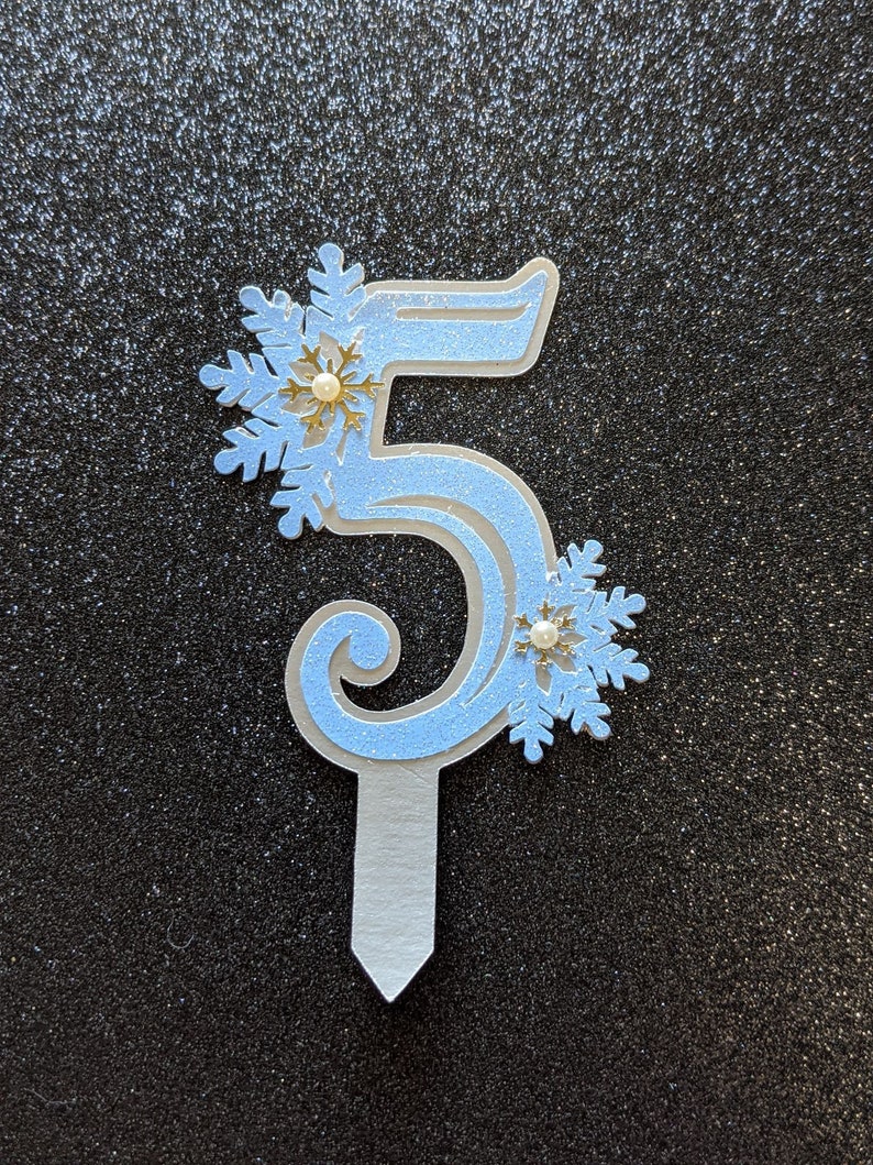 Snowflake Number SVG Christmas SVG Winter Wonderland Number | Etsy