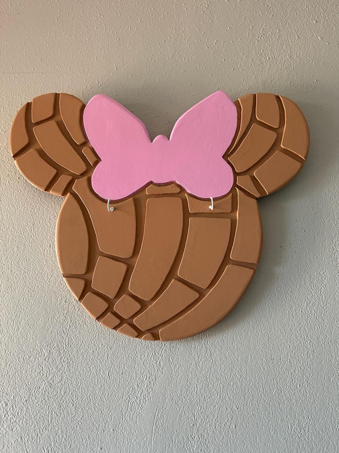 Minnie Mouse Concha With Hooks (cups Are Not Included) - Etsy